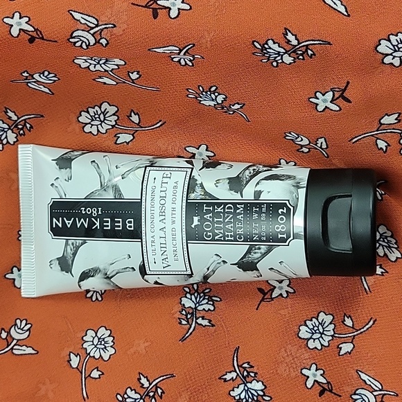 Beekman 1802 | Skincare | Beekman 82 Vanilla Absolute Goat Milk Hand ...